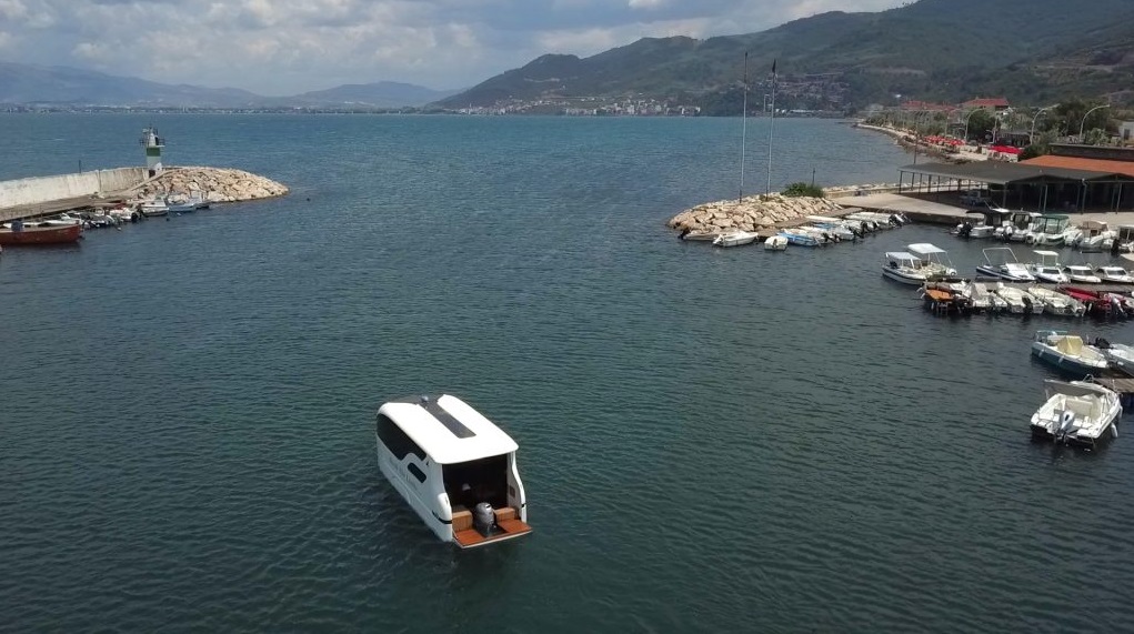 SealVans unveils innovative amphibious caravans for land and sea ...